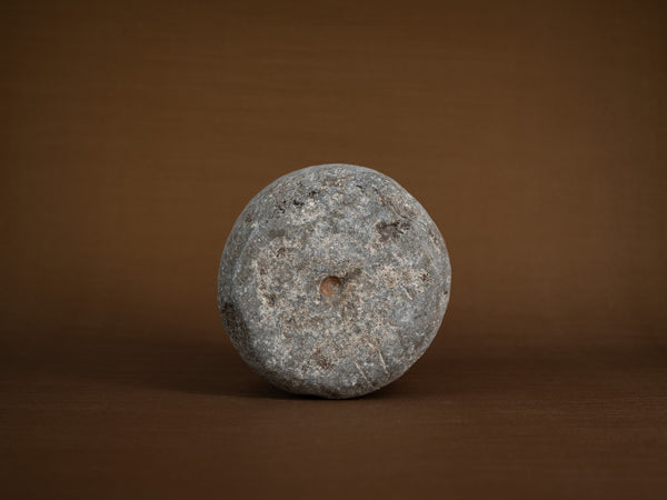 Rare mortier monolithe, art paysan, Suède (XVIIe siècle)..Rare monolit ...